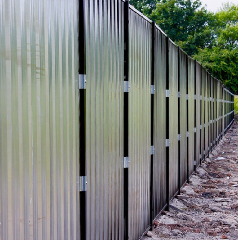 In Ground Metal Hoarding – Premium - GSS Management Services Ltd